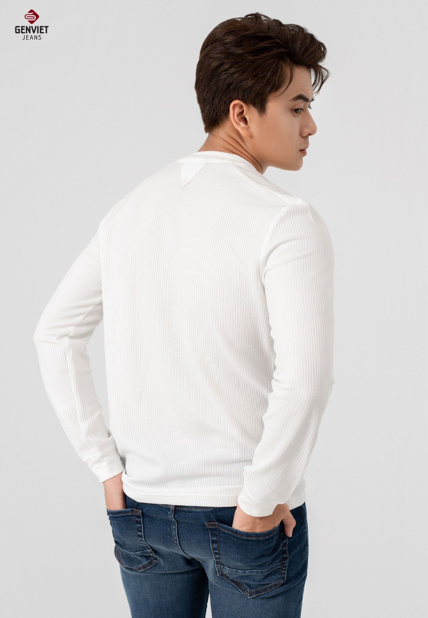 Áo Thun Dài Tay Nam Ôm Vừa D4121T8439 - Chính Hãng GenViet – GENVIET JEANS
