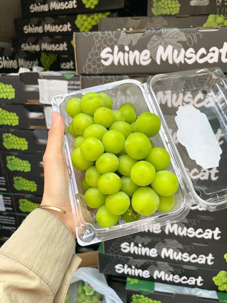 Nho Mẫu Đơn Shine Muscat - Hộp 500g – Siêu Thị Luxy