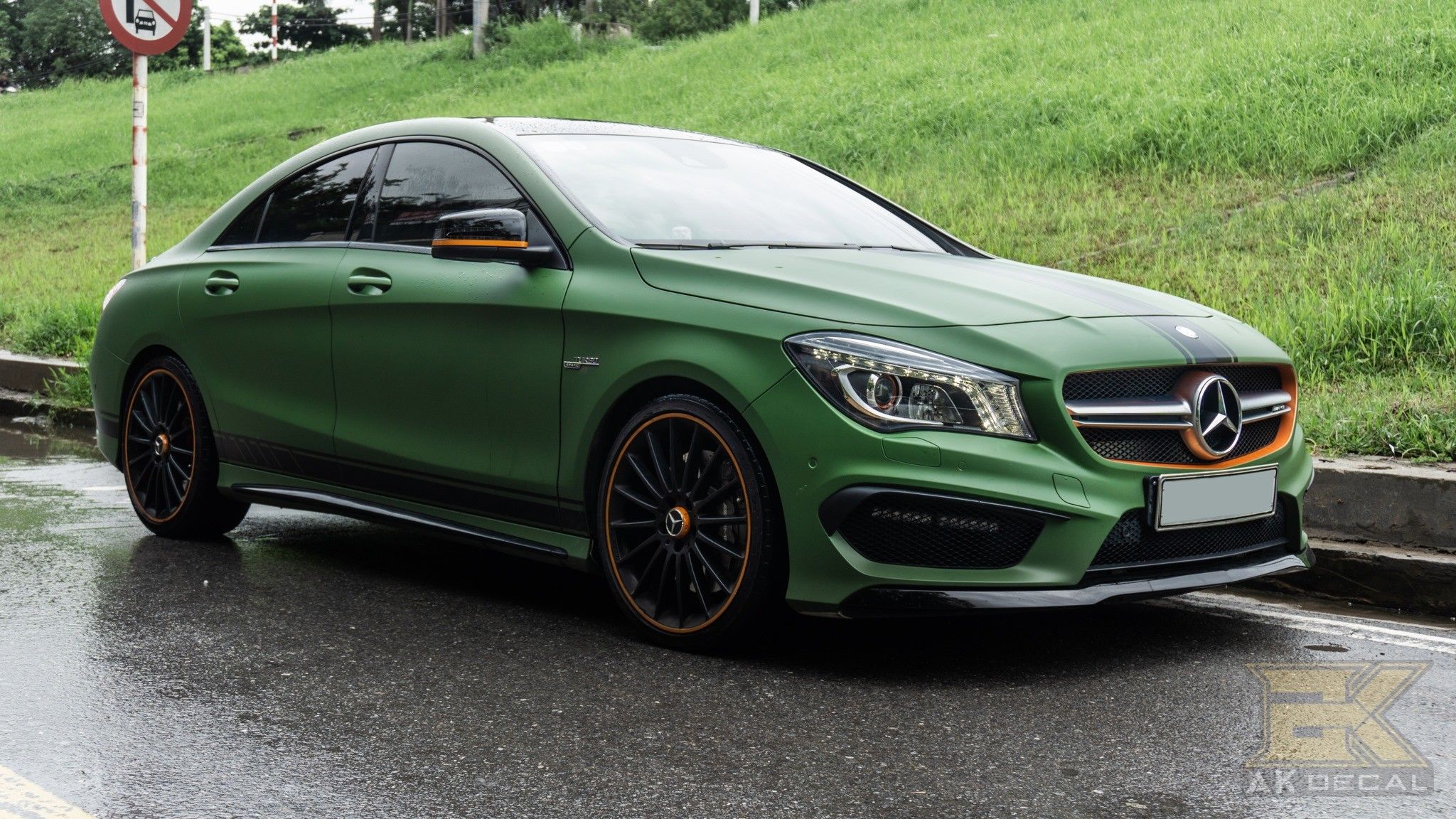 Wrap đổi màu xe Mercedes AMG C63 - 001 – AK Premium