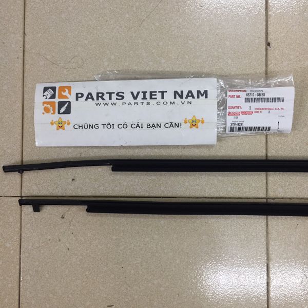 NẸP CHÂN KÍNH CỬA TRƯỚC TOYOTA SIENNA ĐỜI 2011 68210-08020, 68210-0802 ...