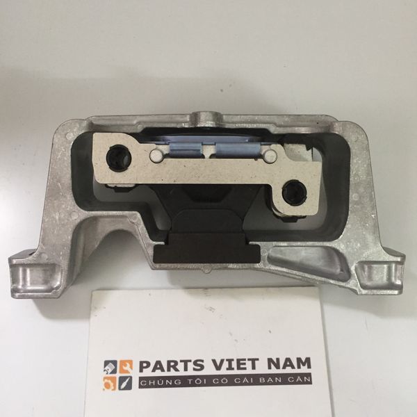 Cao su chân máy Mercedes GLA200 đời 2016. Mã A2462400000, A 246 240 00 ...