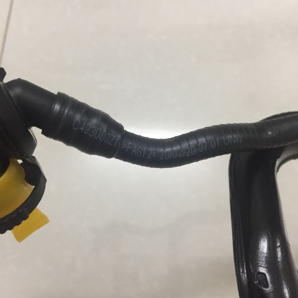 Ống nước vào van tách dầu Mercedes Benz mã A2760182300 – Phụ Tùng Ô Tô ...