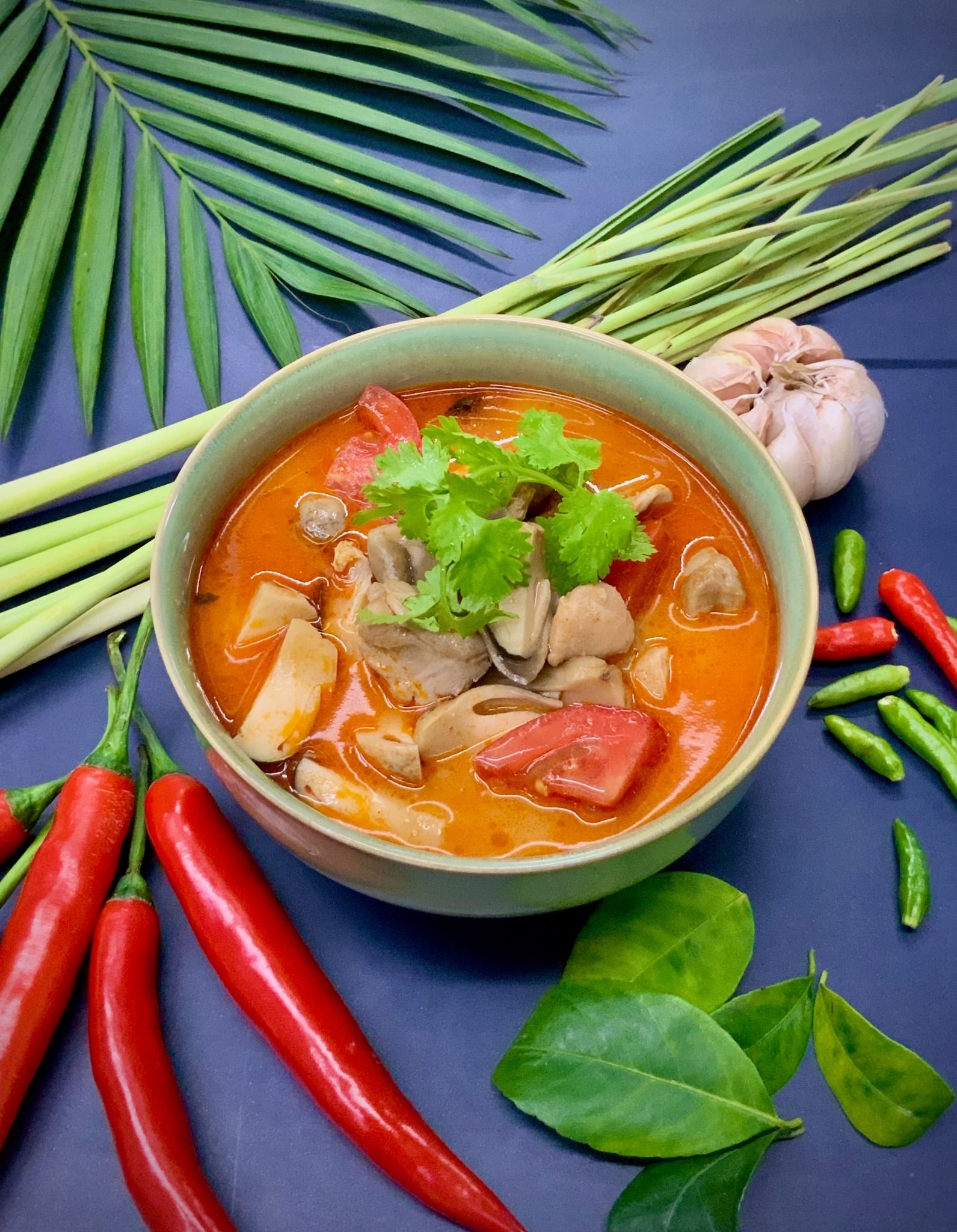 Súp gà cay kiểu Thái | Thai spicy chicken and coconut soup, 1ltr ...