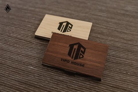Hộp name card gỗ Walnut | Khắc logo theo yêu cầu – NAU FACTORY