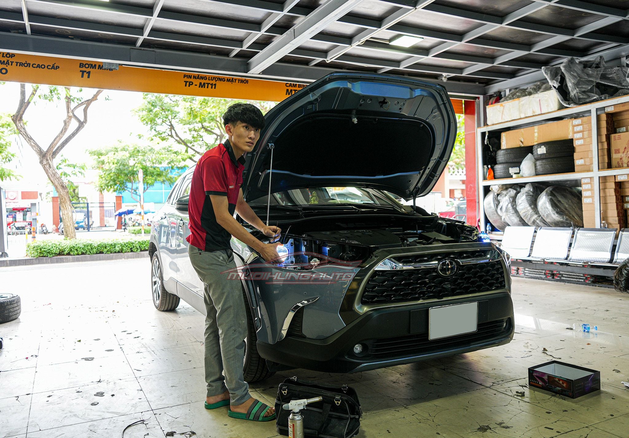 Độ Đèn Bi LED Domax X-LED Pro Cho Xe Toyota Corolla Cross 2021 - Mười ...