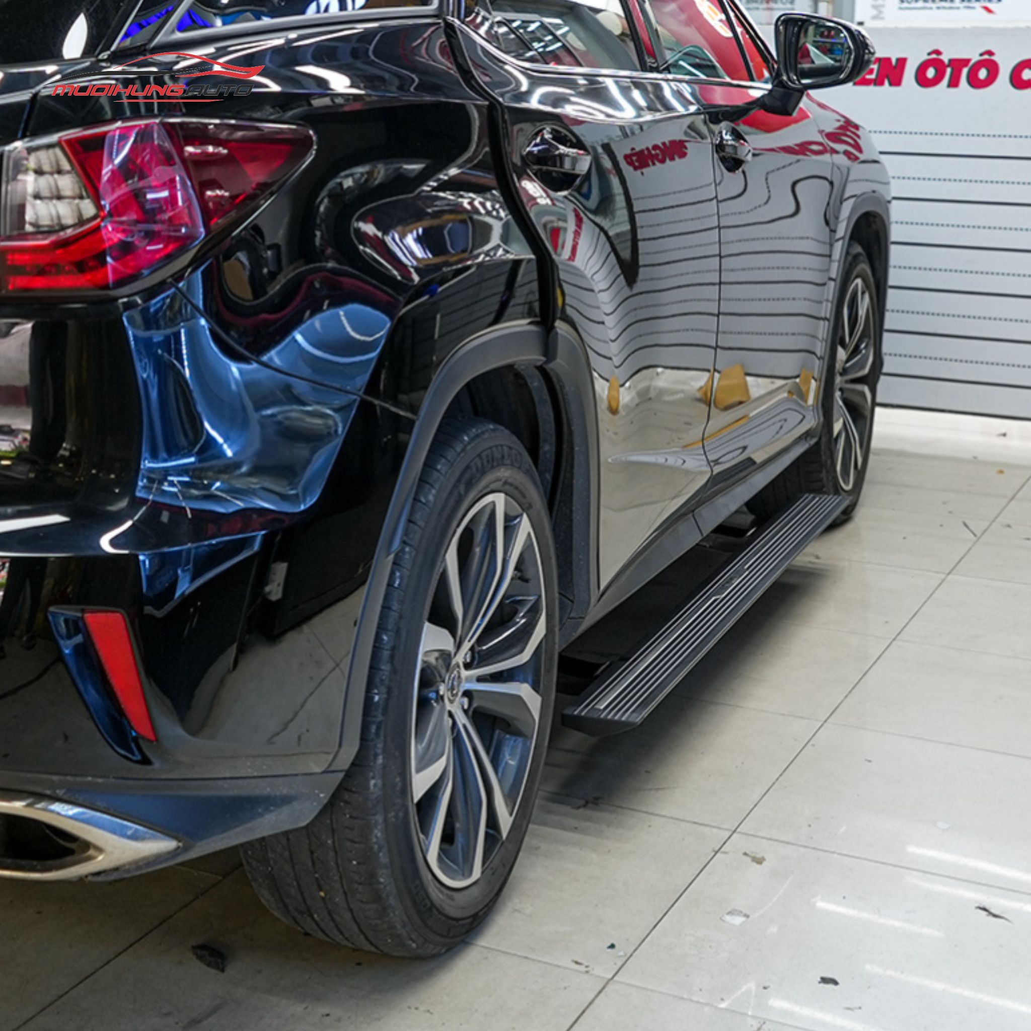 Bệ Bước Điện Lexus RX300 2019 - Mười Hùng Auto