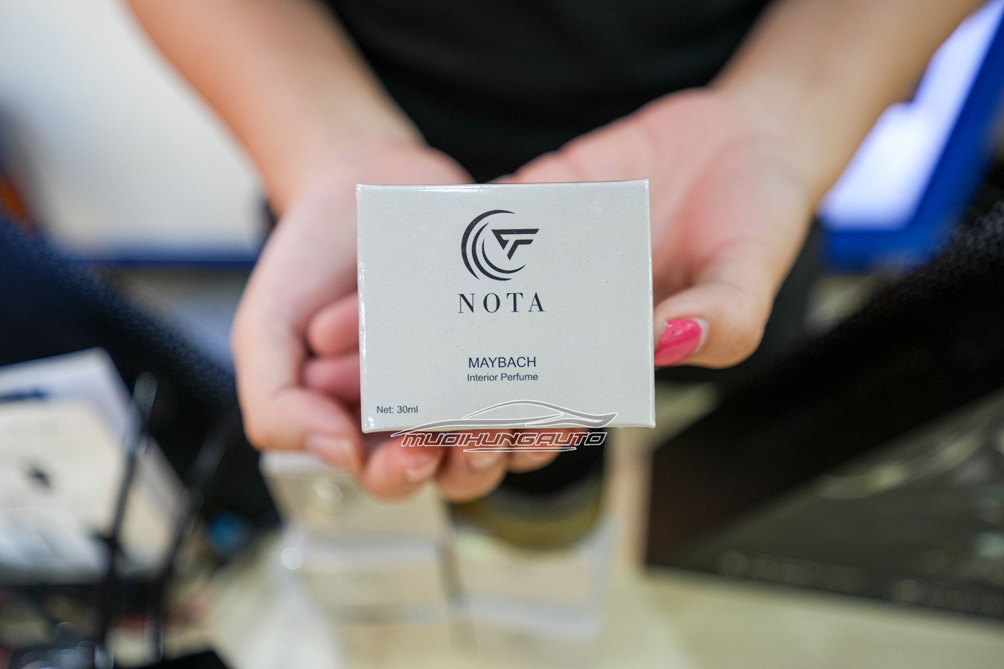 Bộ Khuếch Tán Nước Hoa Ô Tô Hiệu Nota Air Balance Cao Cấp - Mười Hùng Auto