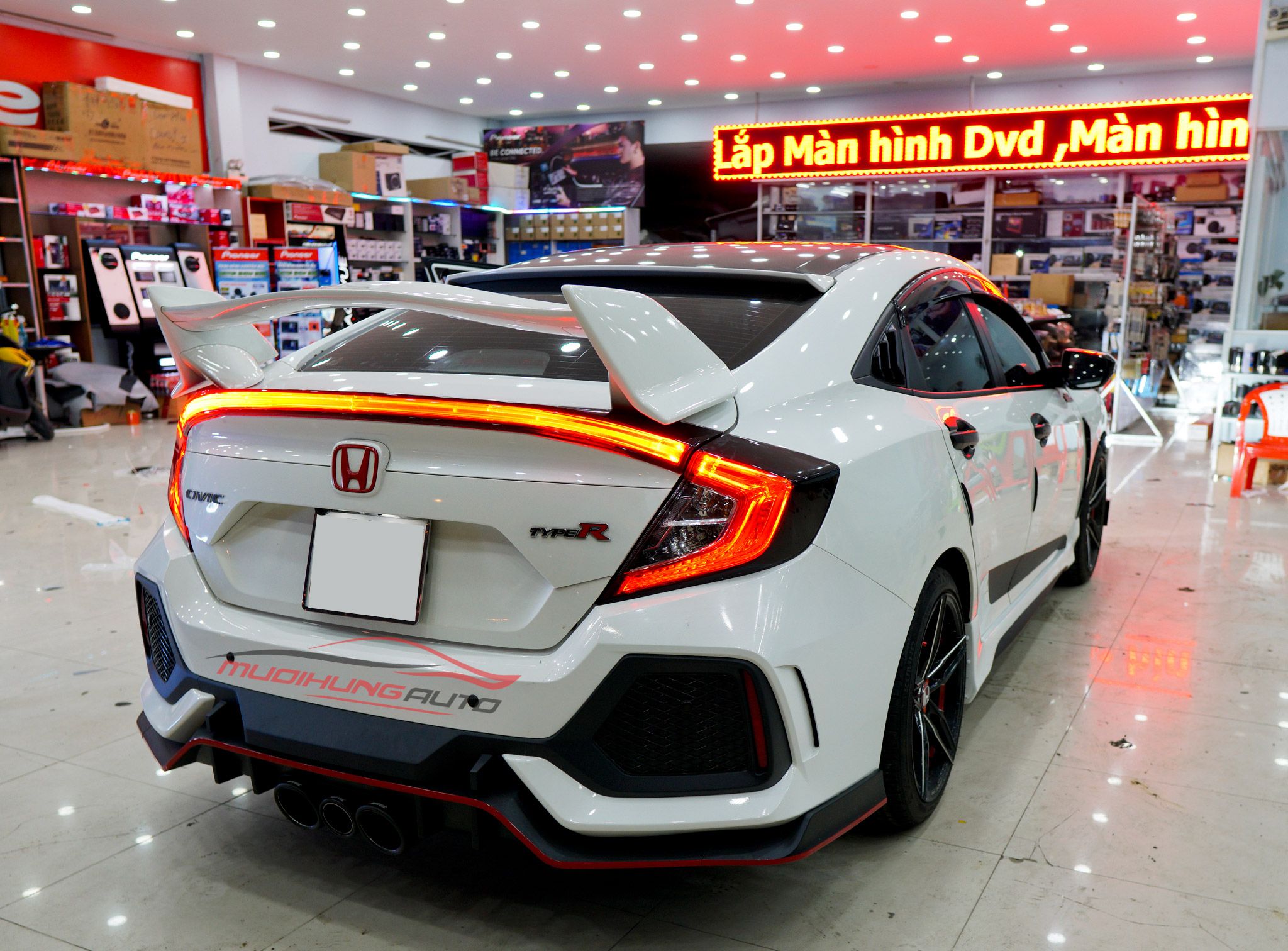 Body Kit Honda Civic Type R Màu Trắng, Zin Theo Xe - Mười Hùng Auto