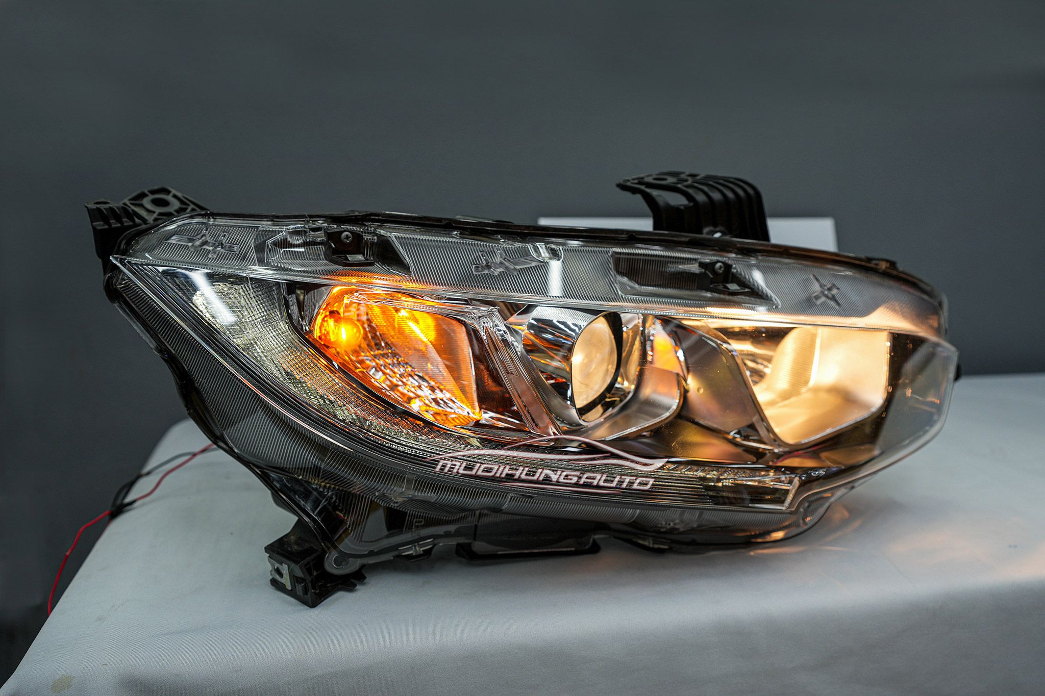 Đèn Pha Zin Cho Xe Honda Civic Mẫu 1.8 Cao Cấp - Mười Hùng Auto