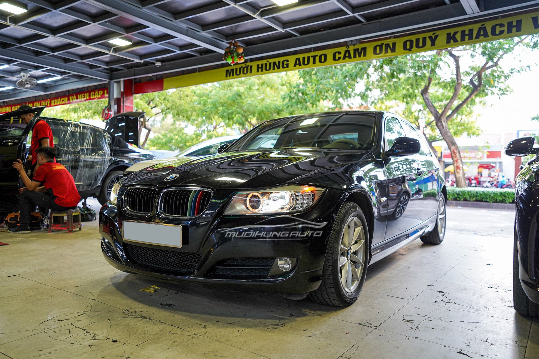 Độ Đèn Bi LED KMR Cao Cấp Cho Xe BMW 320i - Mười Hùng Auto