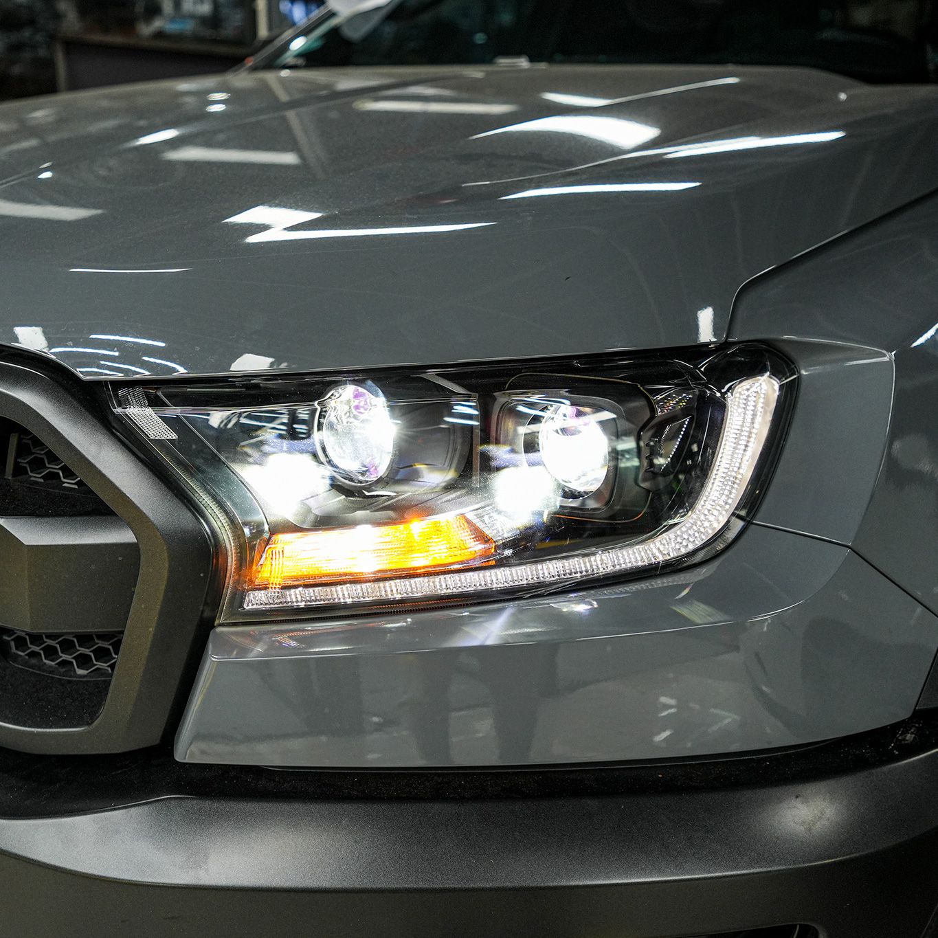 Độ Bi LED Laser Osram Chính Hãng Cho Xe Ford Raptor - Mười Hùng Auto