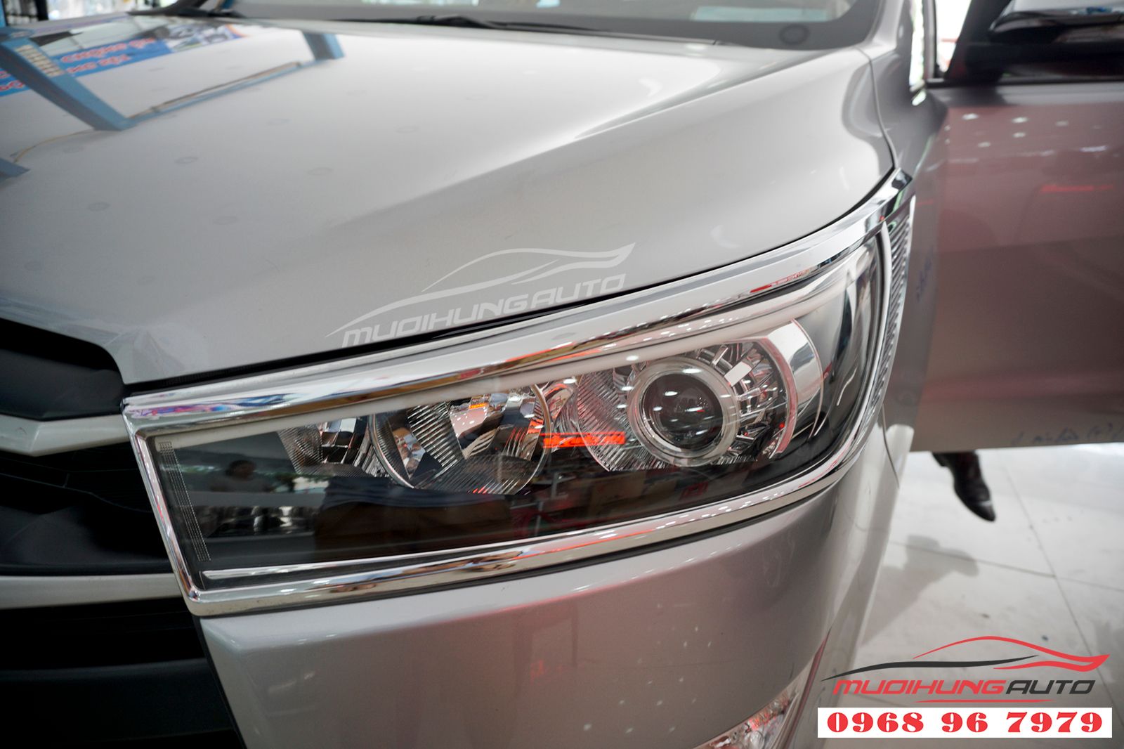 Độ Đèn Xe Toyota Innova 2019 Tại TPHCM - Mười Hùng Auto