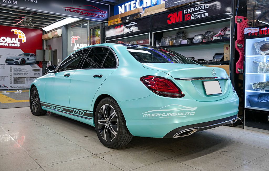 Dán Decal Wrap Đổi Màu Xe Mercedes C200 Uy Tín Tại TPHCM - Mười Hùng Auto