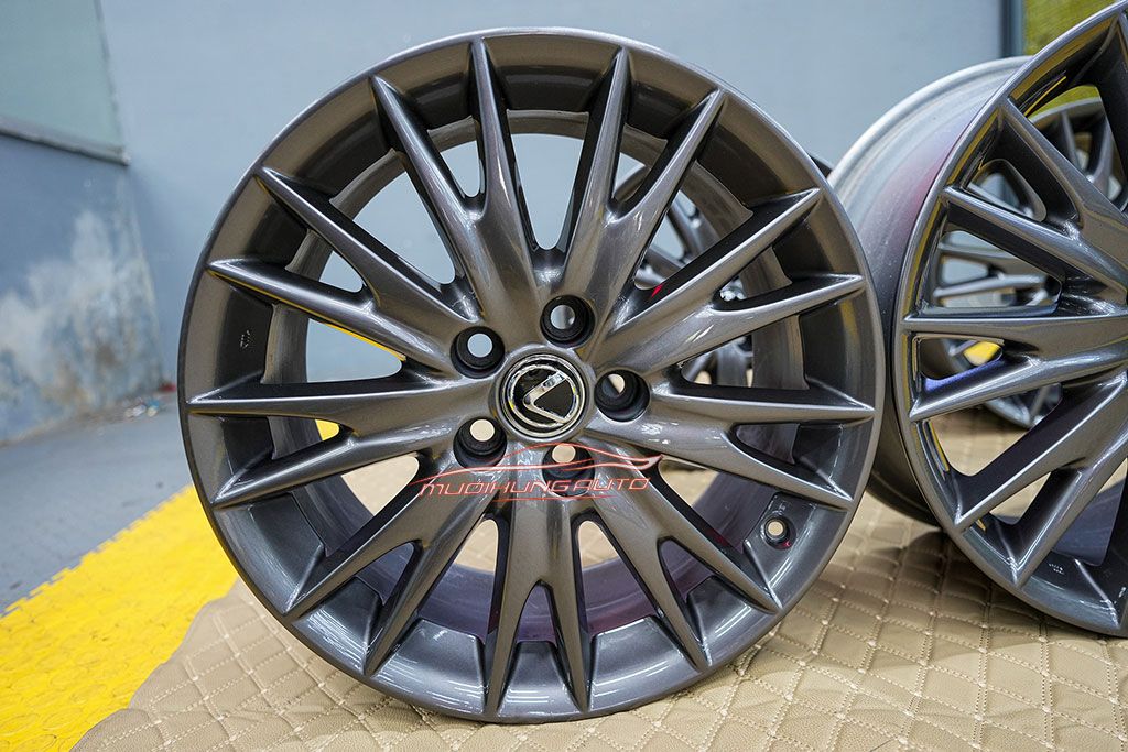 Mâm Lexus GS Hàng Tháo Xe Chính Hãng - Mười Hùng Auto