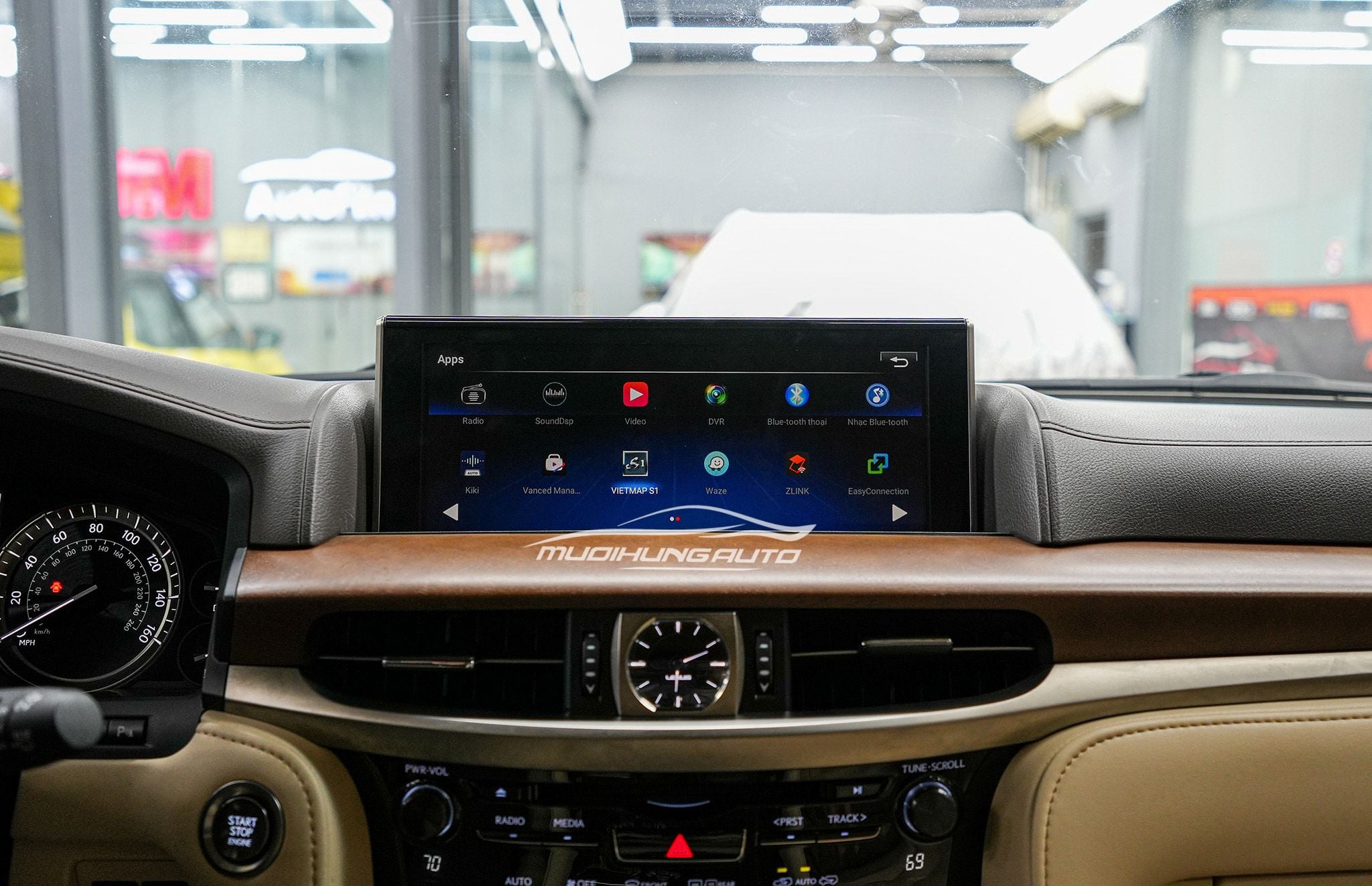 Lắp Đặt Bộ Interface Android Cho Xe Lexus LX570 - Mười Hùng Auto