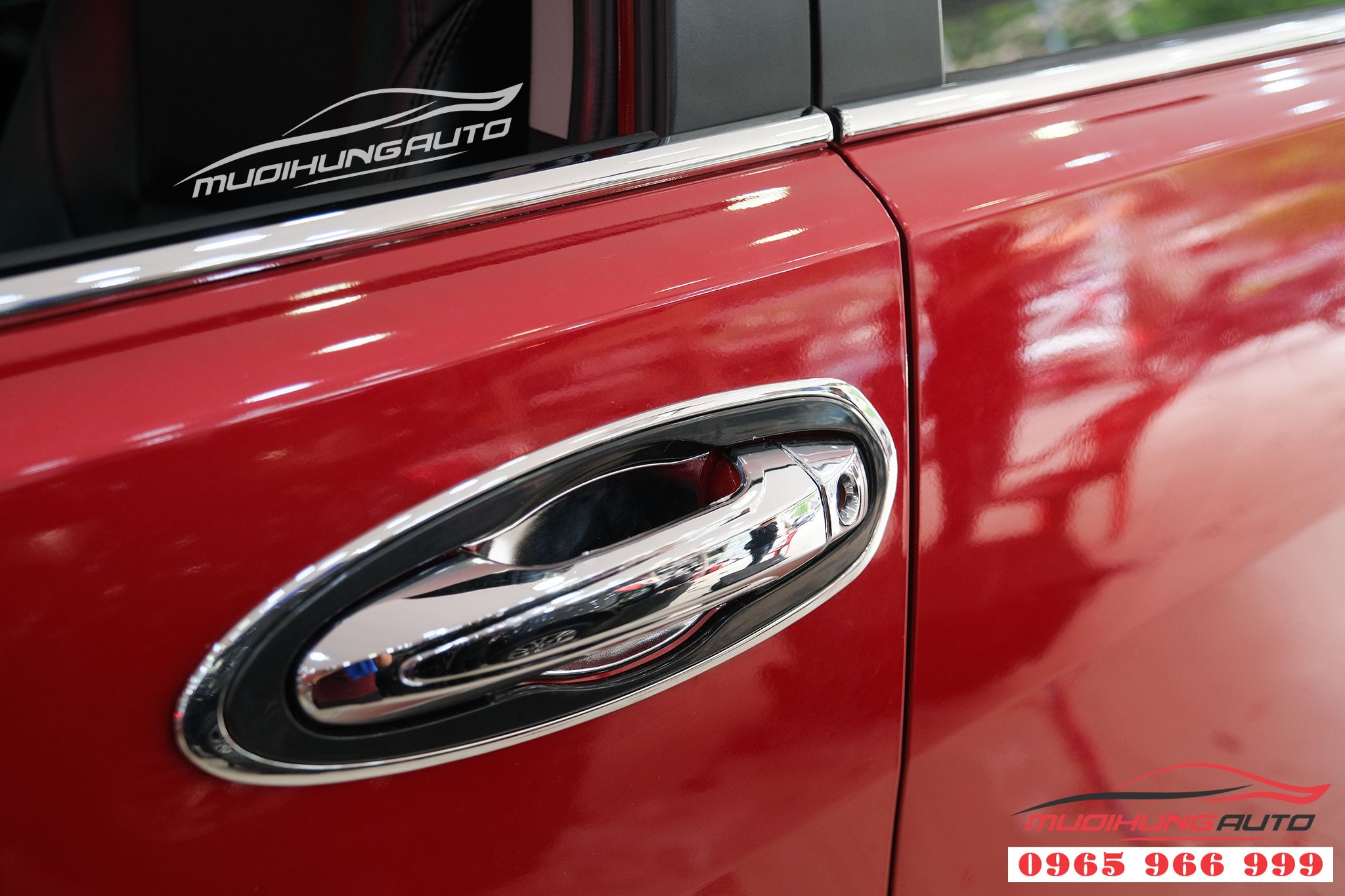 Viền Khung Kính Xe Toyota Innova Venturer - Mười Hùng Auto