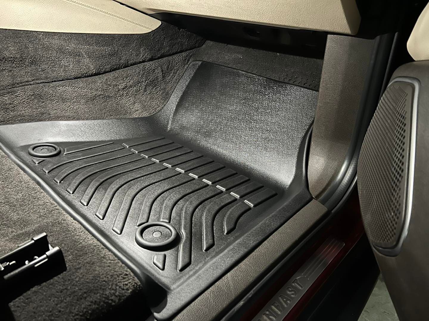 Thảm đúc cao cấp Vinfat Lux SA 2.0 Turbo 2017 - 2022 hãng EYC – 1Z-VIETNAM