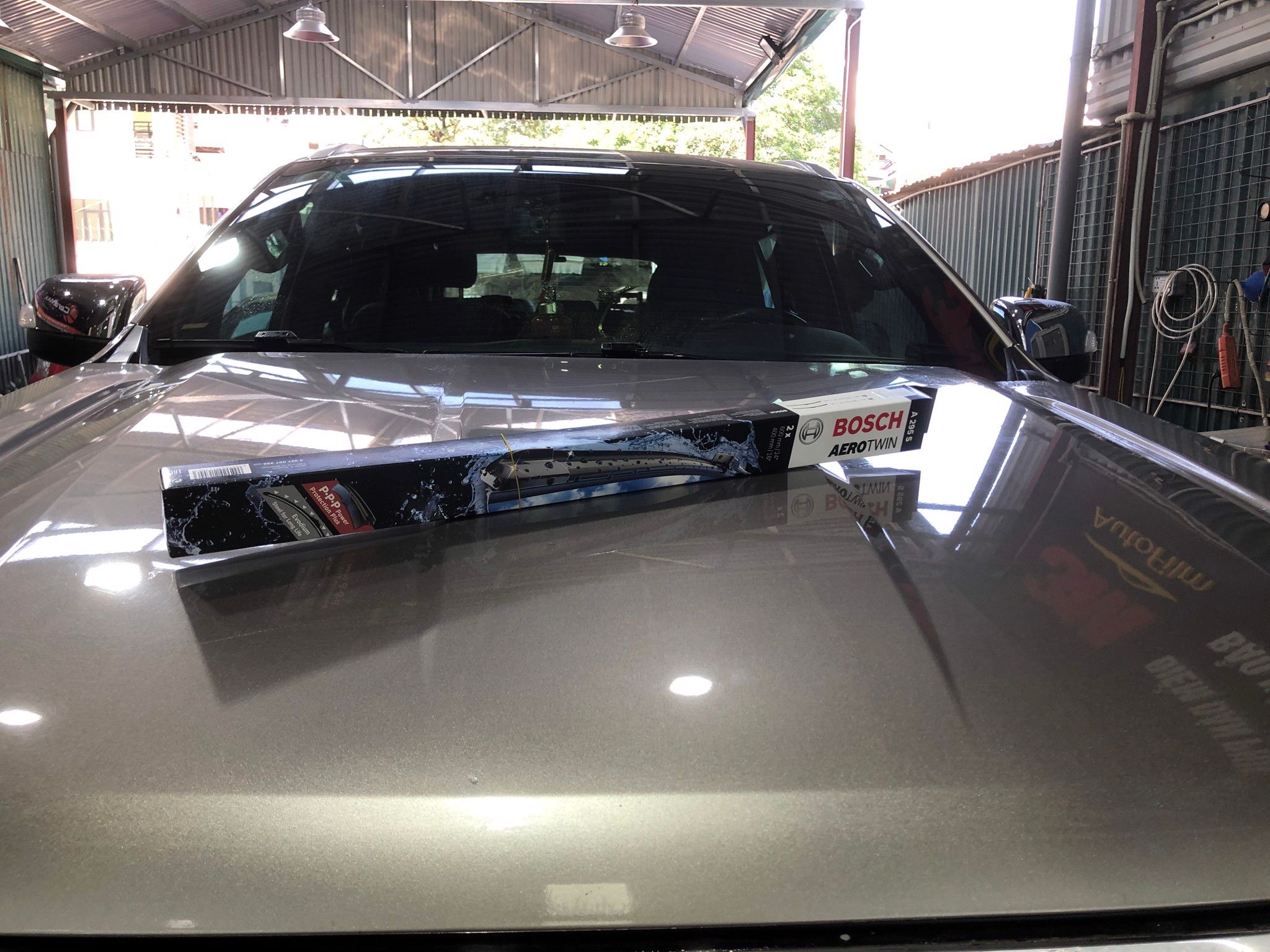 Bộ gạt mưa AeroTwin EURO Set 24" & 16" (A295S): Ford Ranger, BT50 mã 3 ...