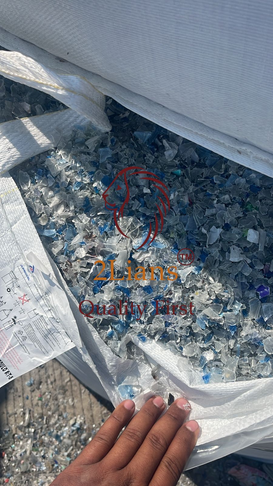 PET bottle flakes Hot washed Sortex Rejection / Blue and transparent ...
