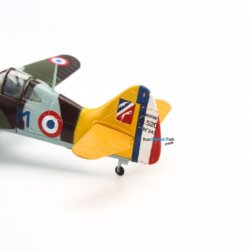 Mô hình máy bay chiến đấu Dewoitine D520 1941 France 1:72 Amer ...