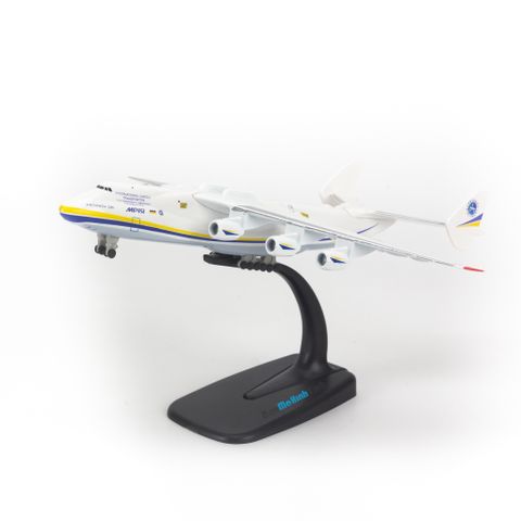 Mô hình máy bay vân tải Antonov An-225 20cm Everfly – banmohinhtinh.com