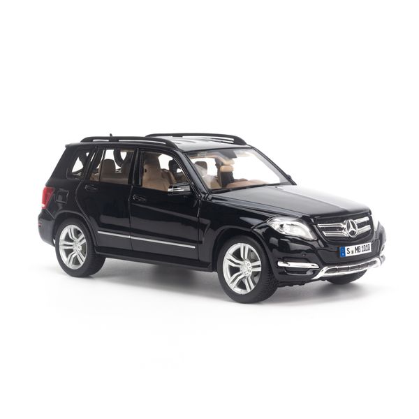 Mô hình xe Mercedes-Benz GLK Class 1:18 Maisto – Toyzone