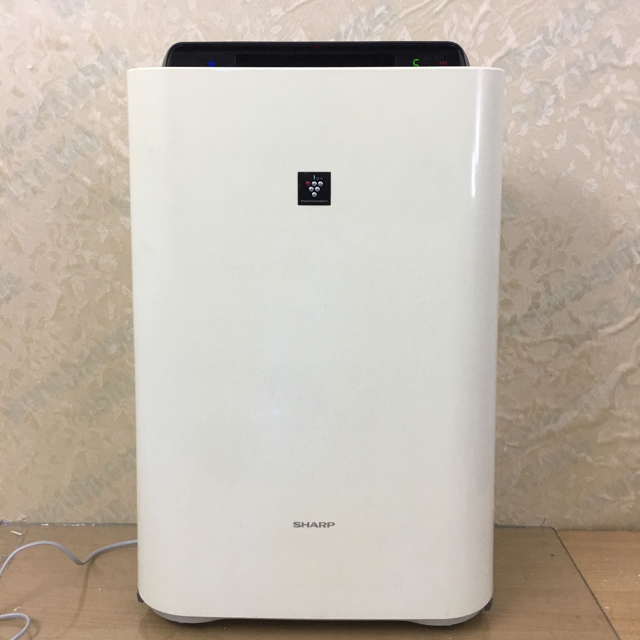 Sharp KC-D70 – Hàng nội địa Nhật