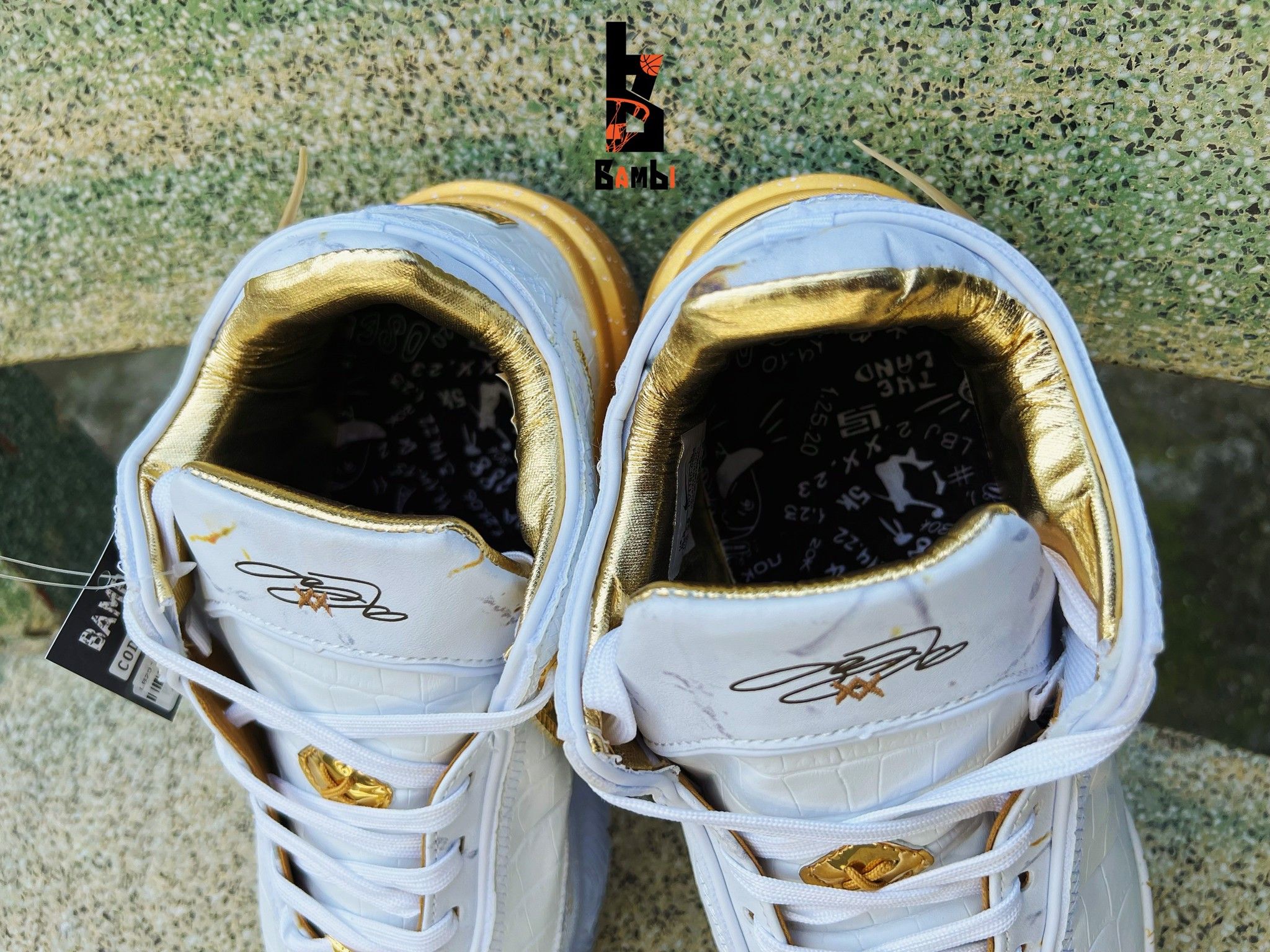 LB20 " The Moment " – BAMBISHOP