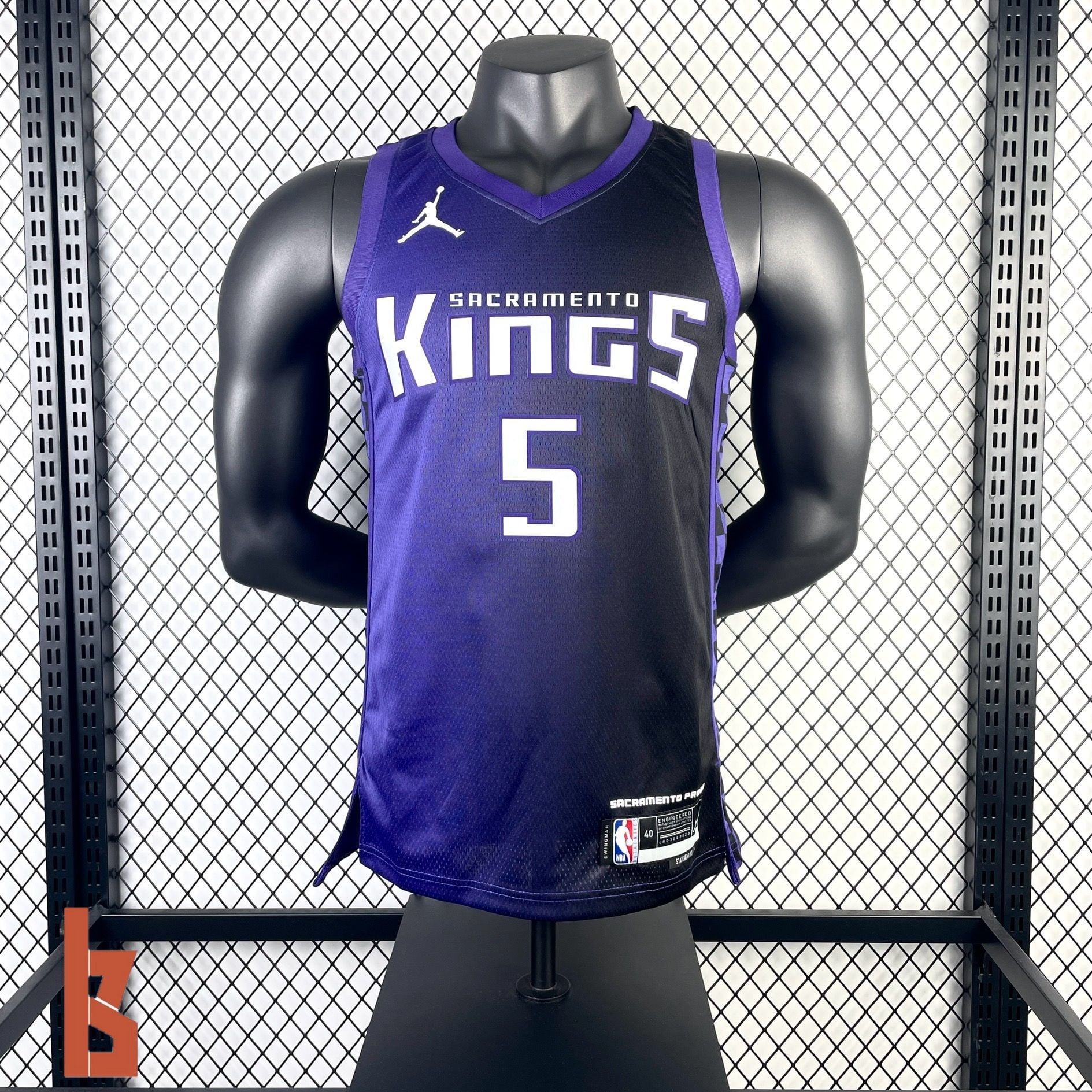 A-SM2024 Kings-Fox5 Tim – BAMBISHOP