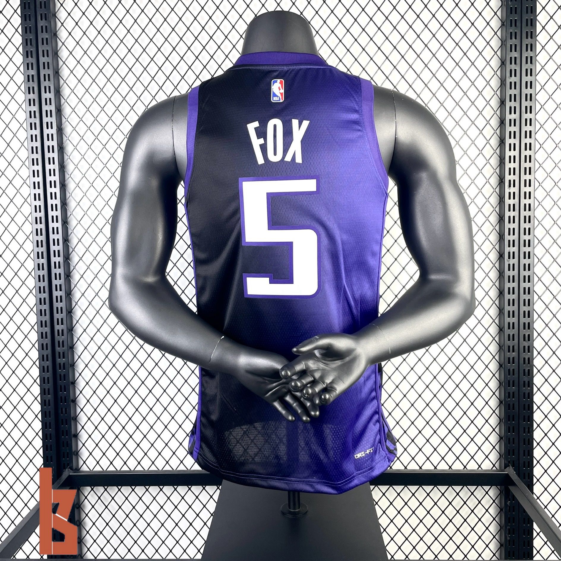 A-SM2024 Kings-Fox5 Tim – BAMBISHOP