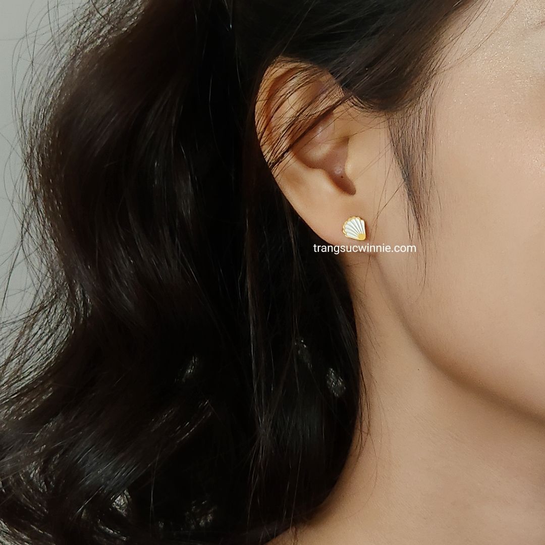 Hoa tai Bi Seashell – Winnie Accessories