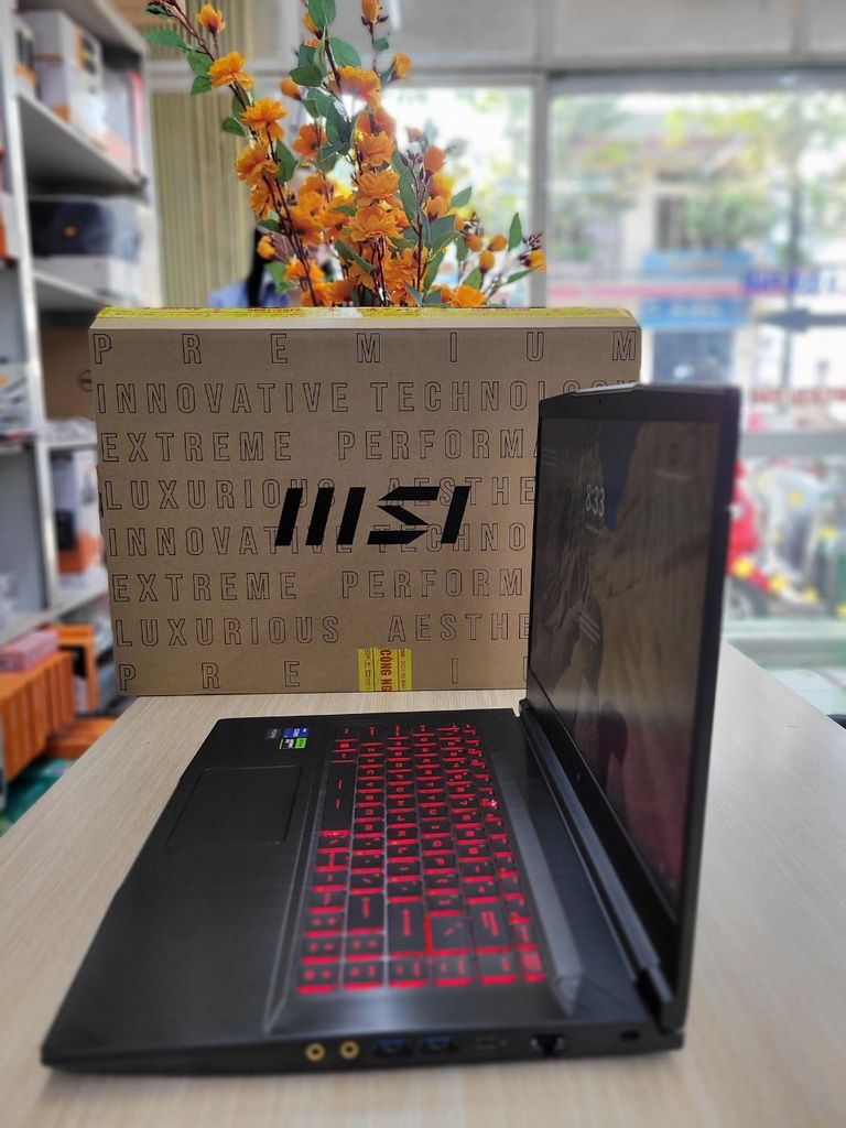 Laptop MSI GF63 12UC-887VN (i7-12650H; 8GB; 512GB SSD; RTX3050/4GB; 15
