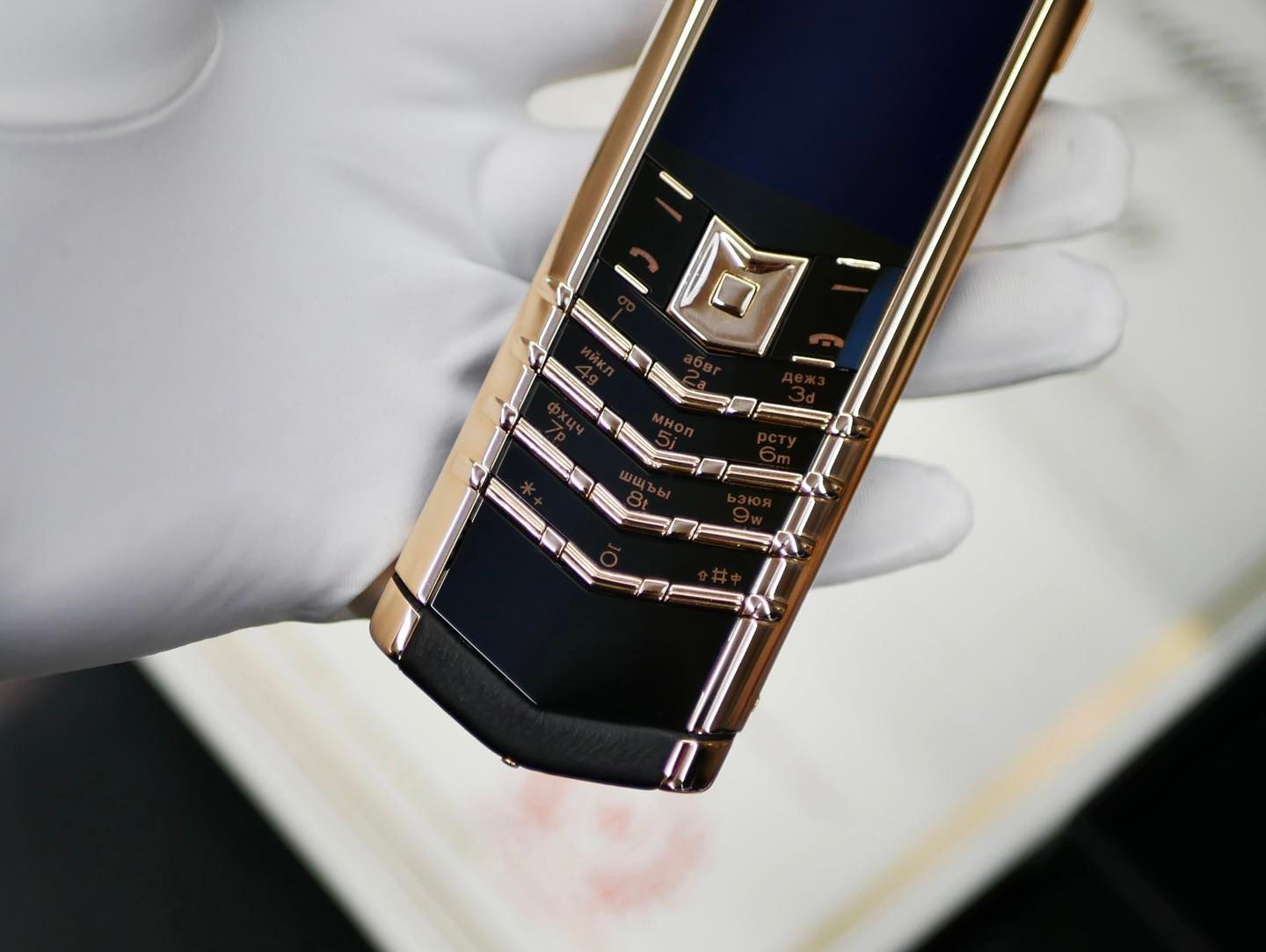 Vertu Signature S Rose Gold Ceramic Original – Luxury Phone & Accessories