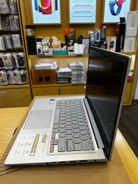 ASUS VIVOBOOK X1404Z – Điện thoại Đài Việt
