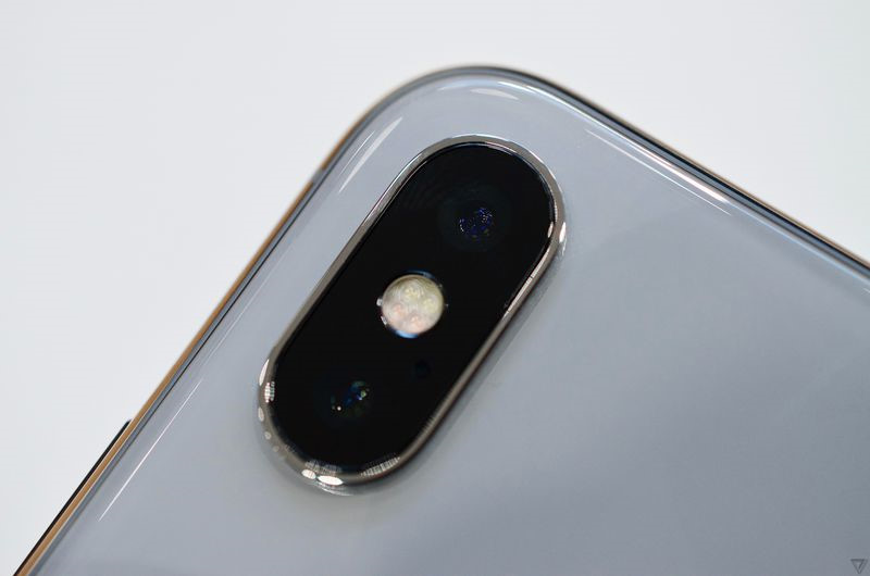 Apple Iphone X Edition 64gb Global (Silver)