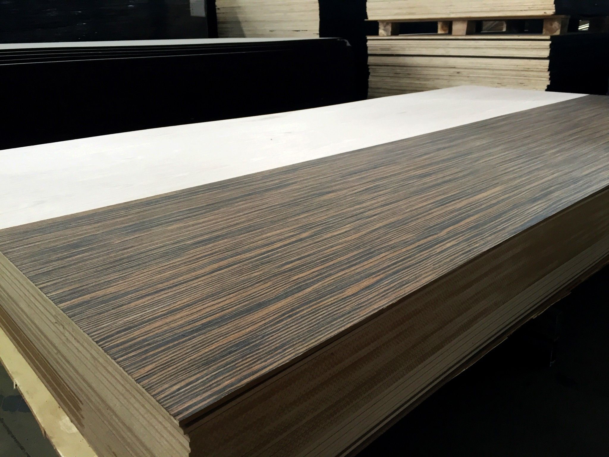 VENEERED EV MDF – Bison Wood Panel