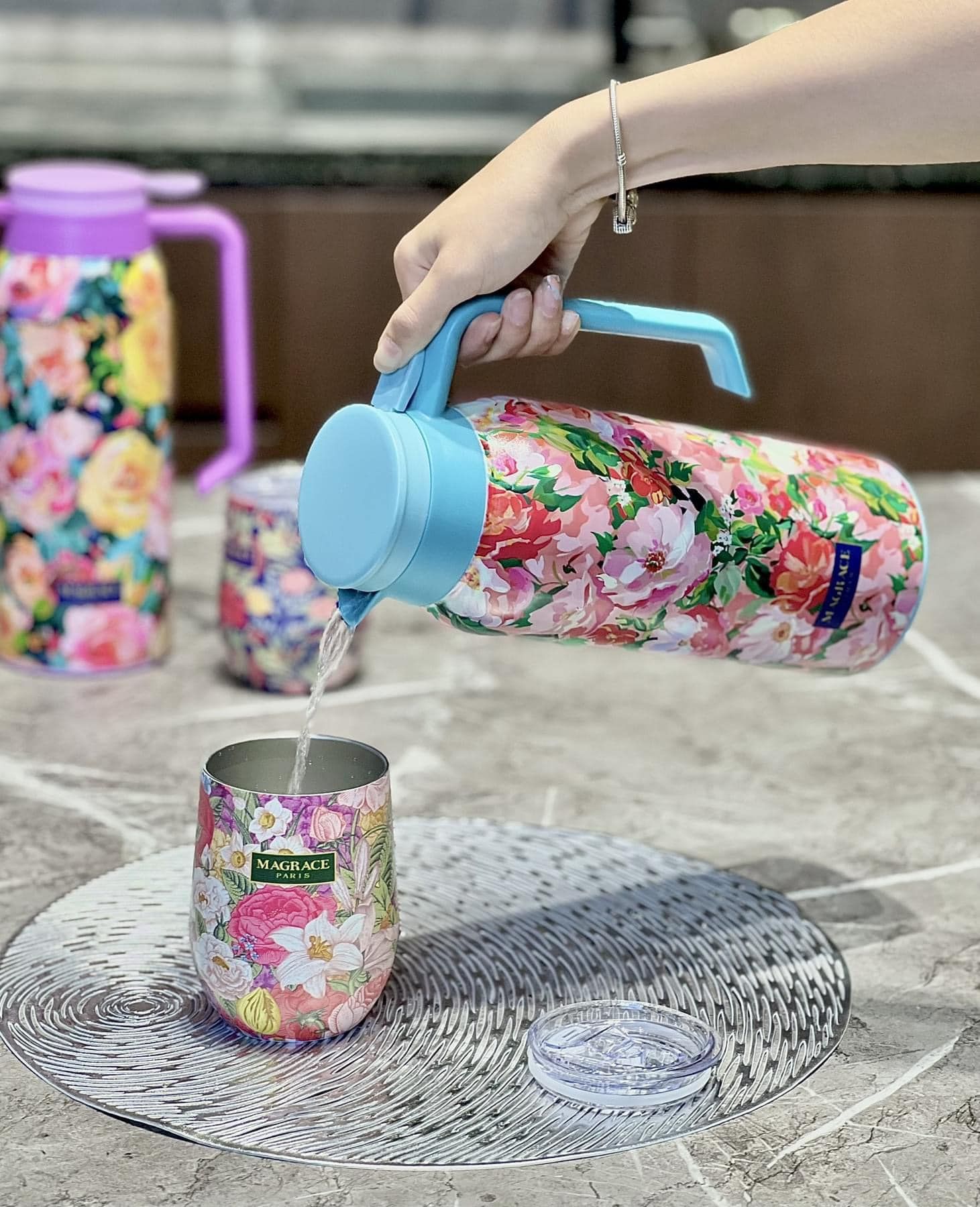 Bình nước giữ nhiệt Magrace Paris 1.6 Lít