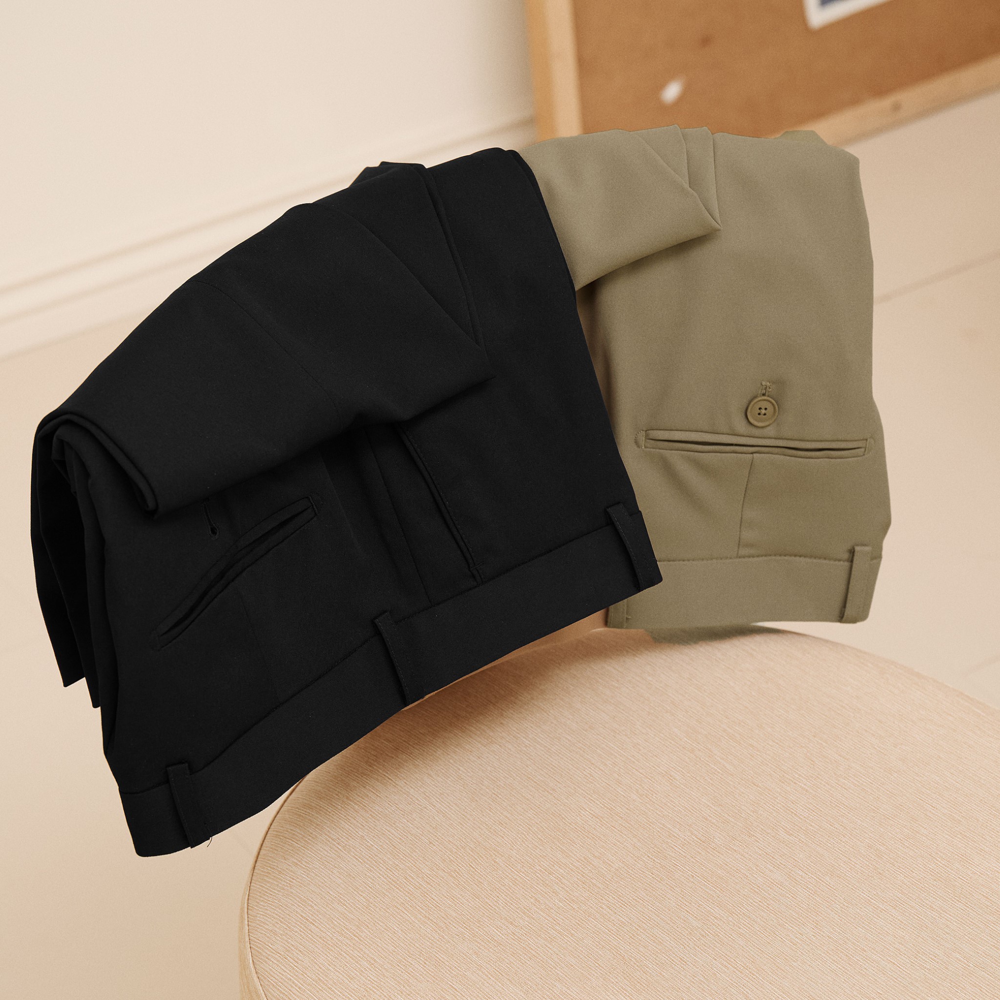 Quần Tây Nam Ống Ôm Embroider Back Pocket Form Slim