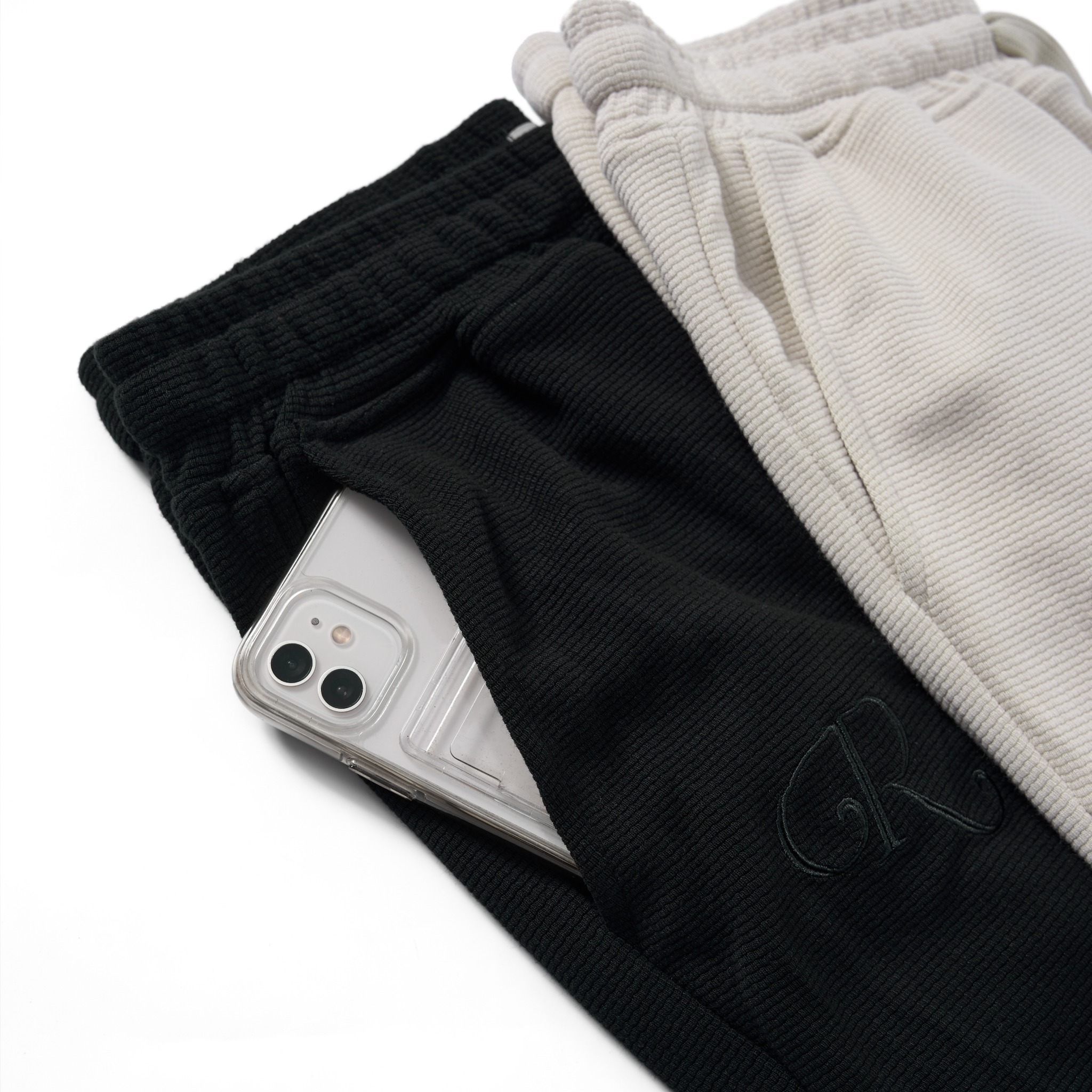 Set Đồ Thun Cotton Jersey Nam Embroidered Essence Form Regular