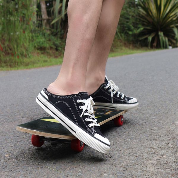 Giày sneaker thương hiệu Việt Dincox: Giày Chuẩn Âu - Giá Ưu Việt ...