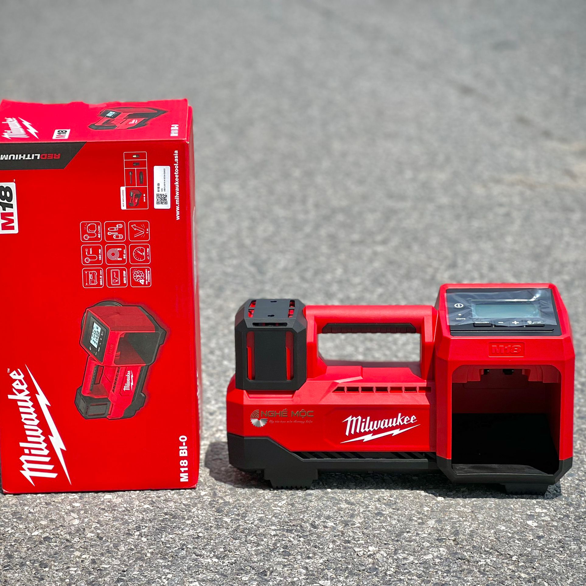 Máy bơm hơi dùng pin 18V Milwaukee M18 BI-0 – mochaiphat