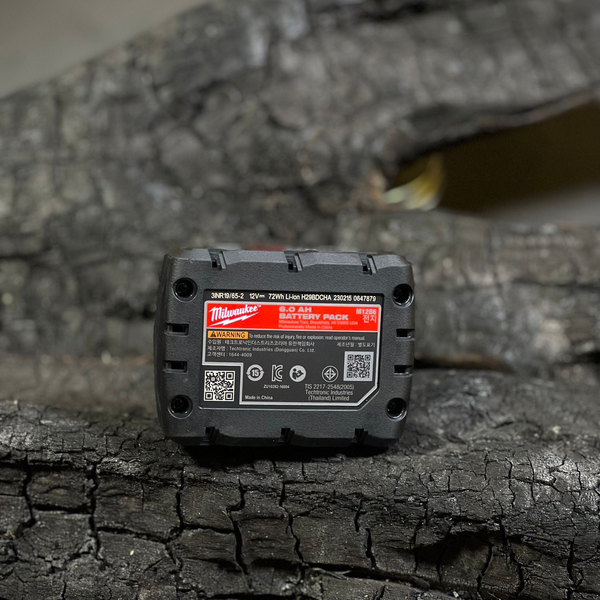 Pin 12V 6.0Ah Milwaukee M12B6 – mochaiphat