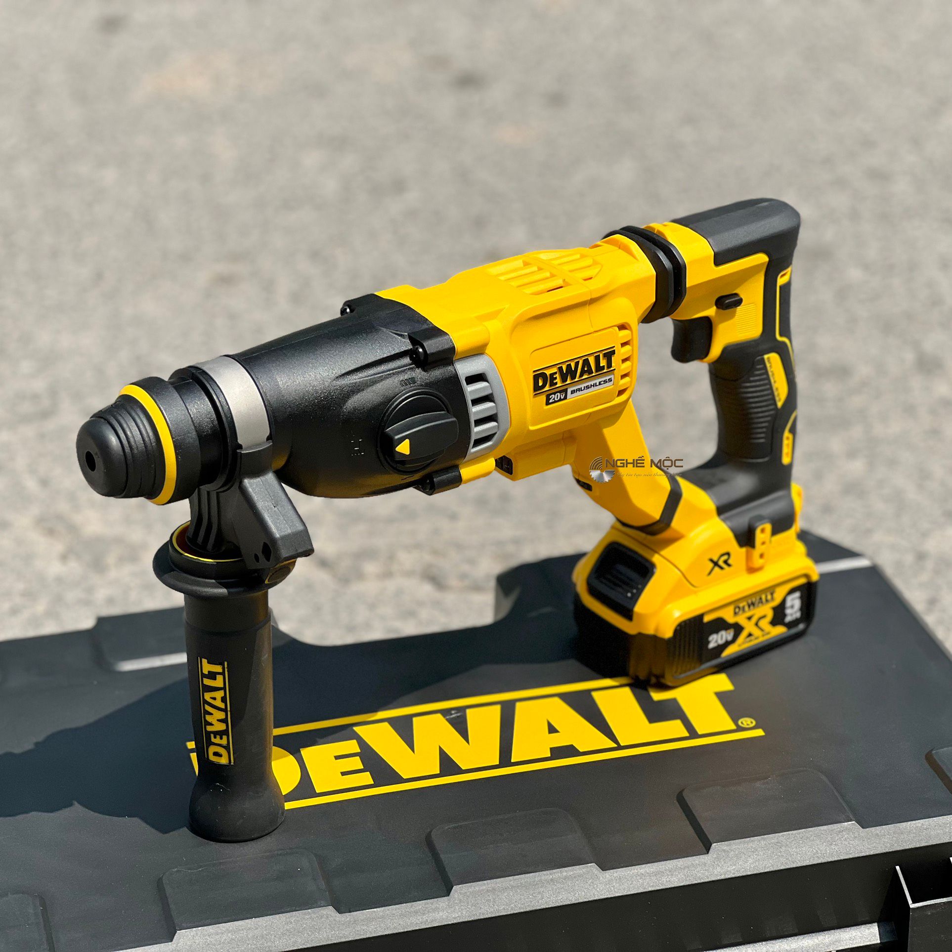 MÁY KHOAN 3 CHỨC NĂNG KHÔNG CHỔI THAN 18V DEWALT DCH263P2-KR (1 Sạc+ 2 ...