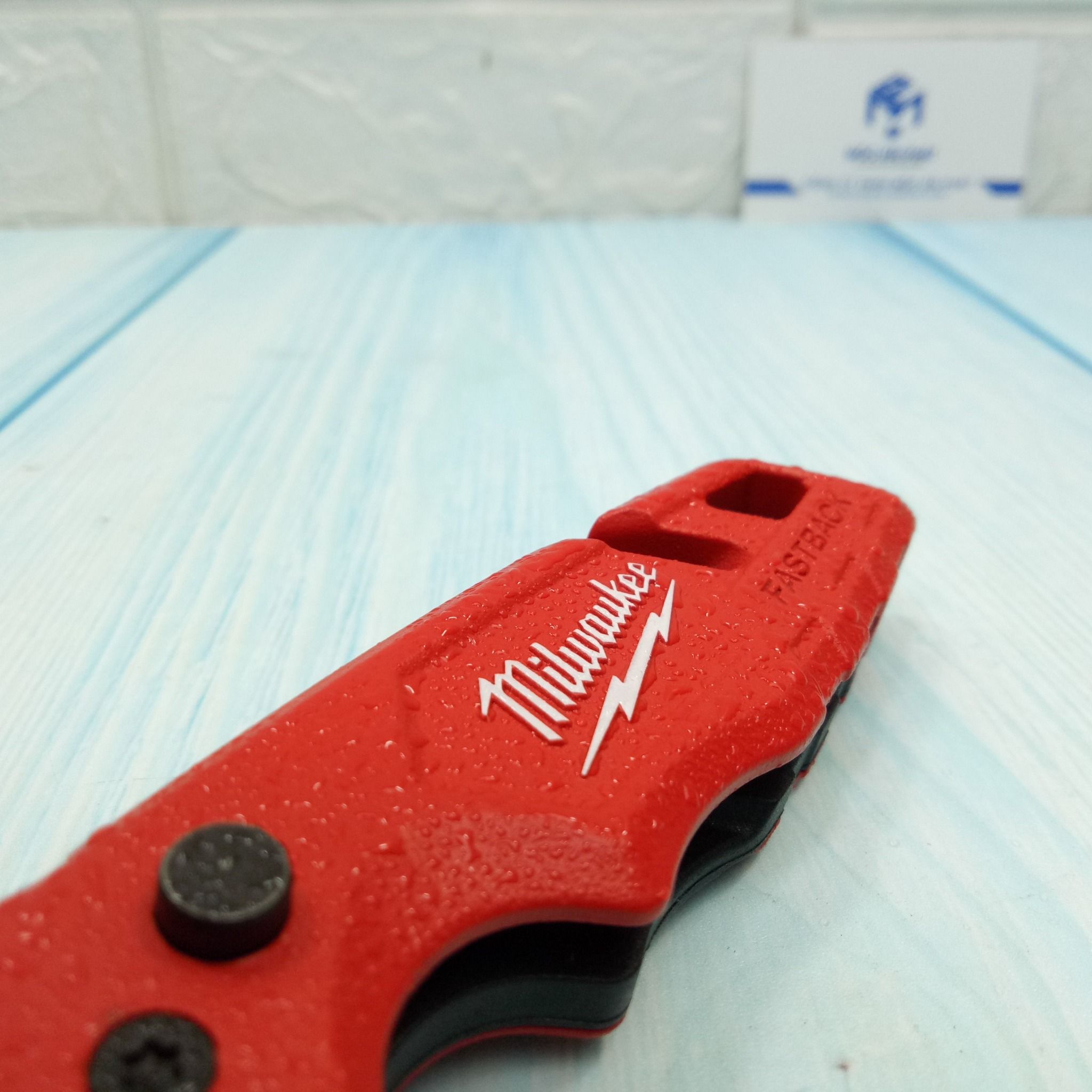 Bộ dao trổ gấp gọn Fastback Milwaukee 48-22-1503 – mochaiphat