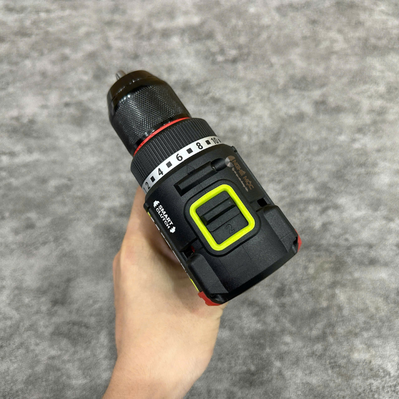 Máy khoan pin Worx WU135 – mochaiphat