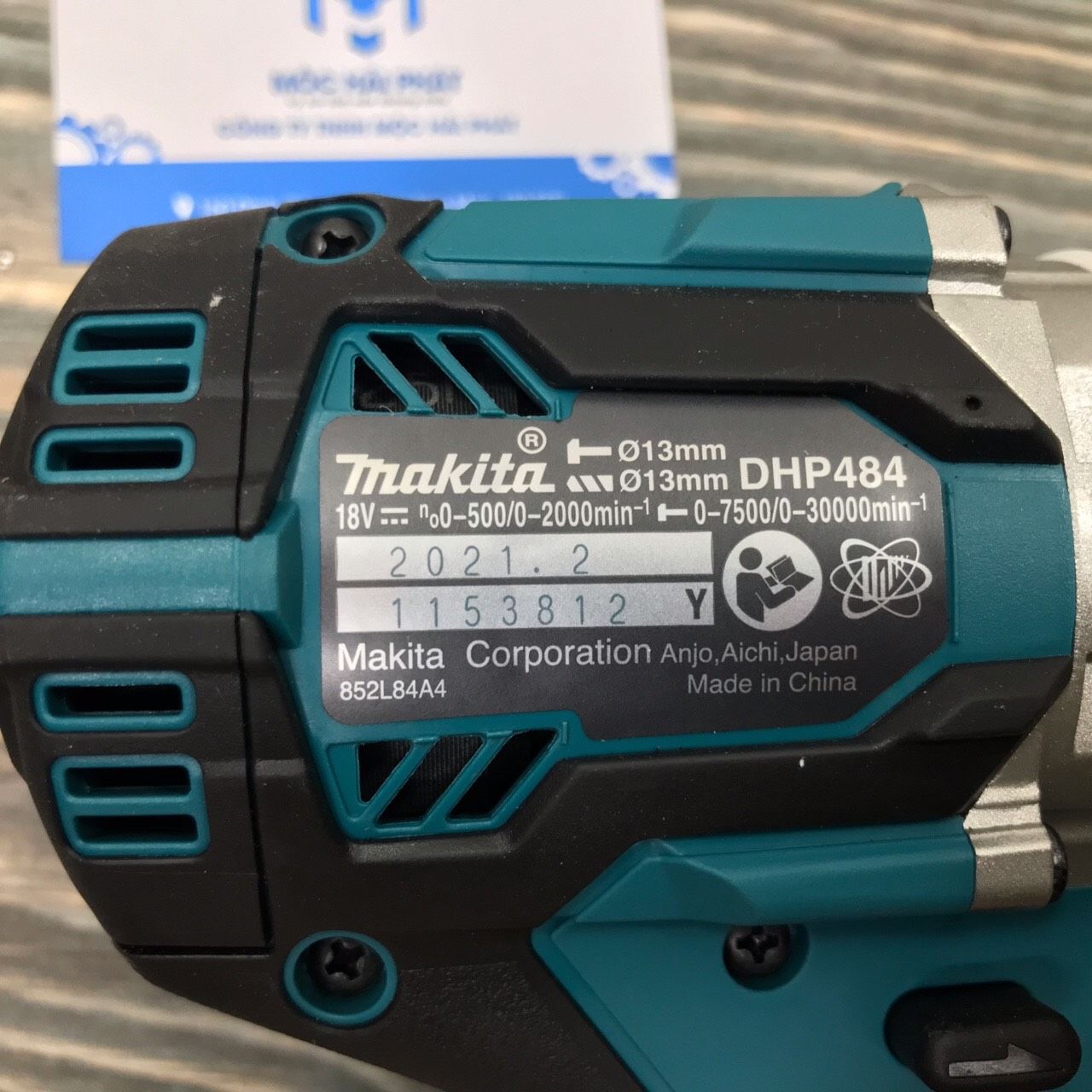 Máy khoan búa vặn vít dùng pin Makita DHP484 – mochaiphat