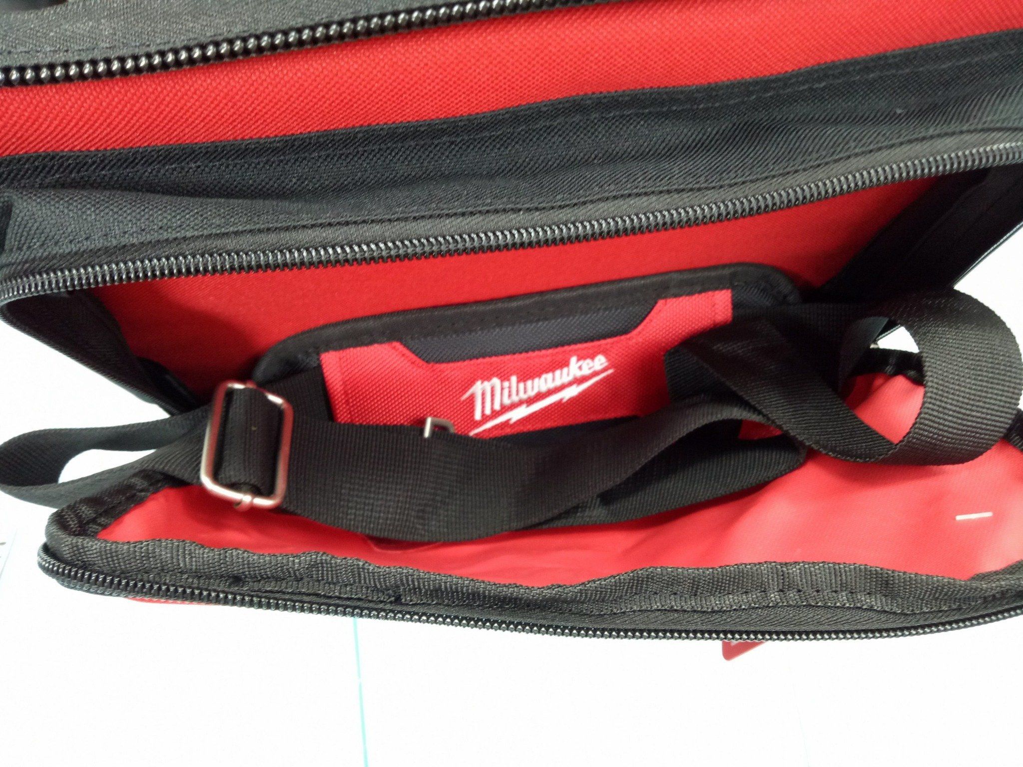 Túi giữ nhiệt Milwaukee 48-22-8250 – mochaiphat