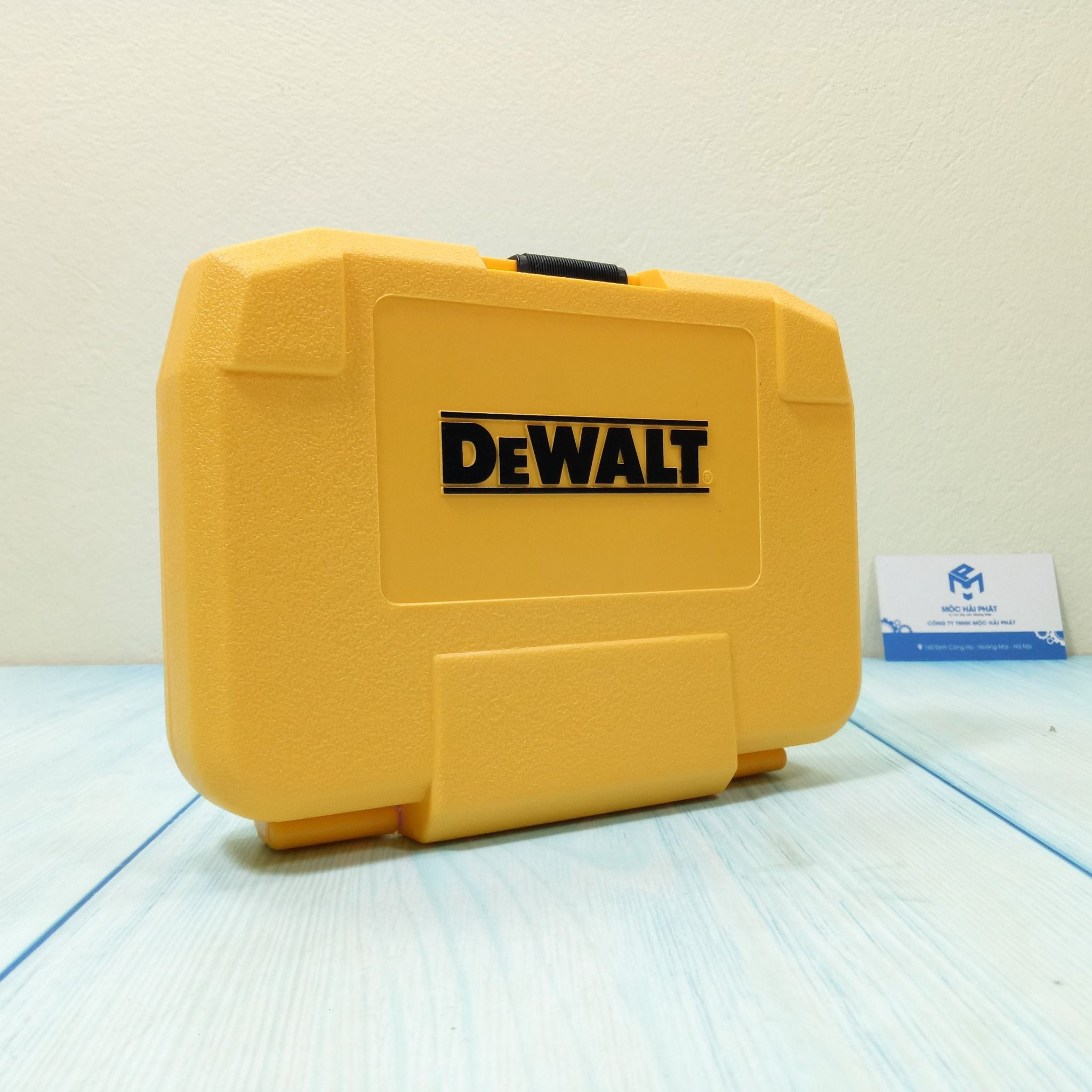 Bộ mũi khoan và đầu hít năm châm 12 món DeWalt DW2735P – mochaiphat