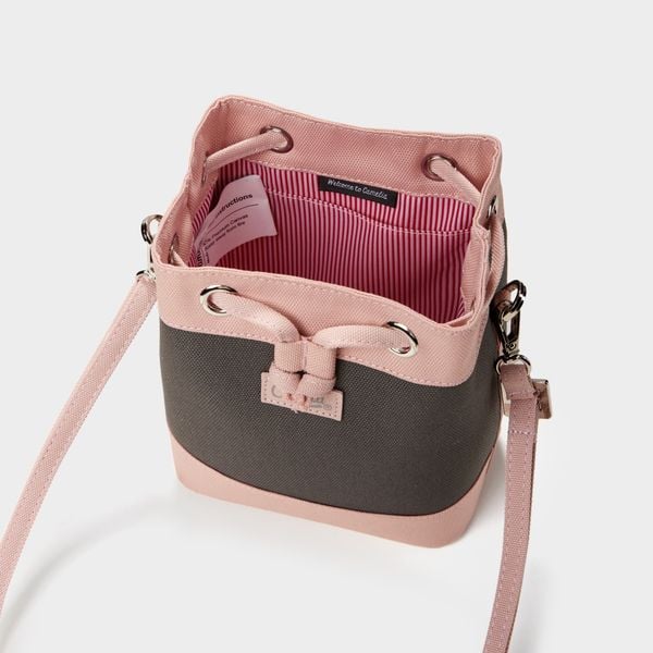 CROSSED BAGS - Camelia Brand