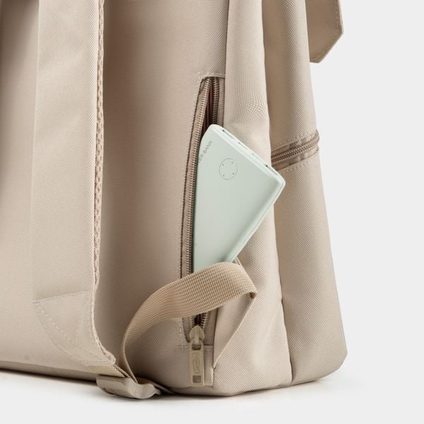 BACKPACKS - Camelia Brand